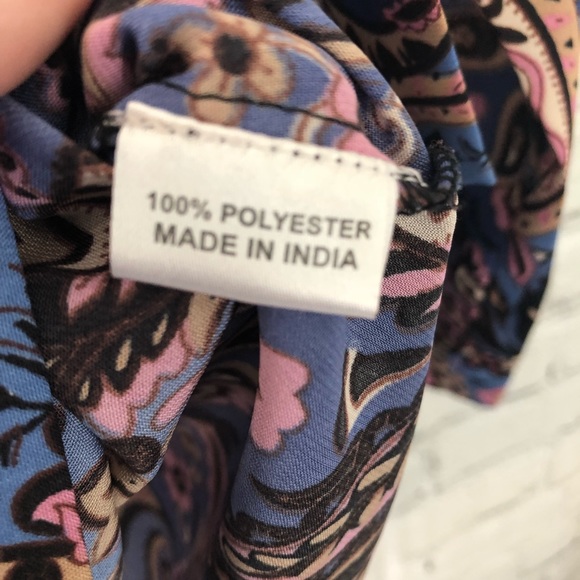 Lakhay’s Collection | Tops | Lakhays Collection Paisley Top Sm | Poshmark